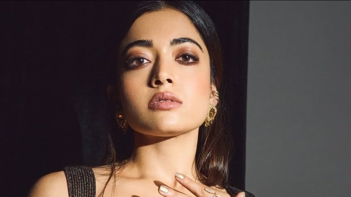 Rashmika Mandanna is a beauty in black as she gets back on the red ...